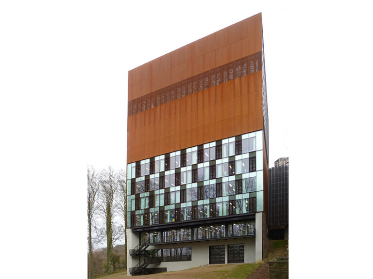 Therapy tower | BuildSoft